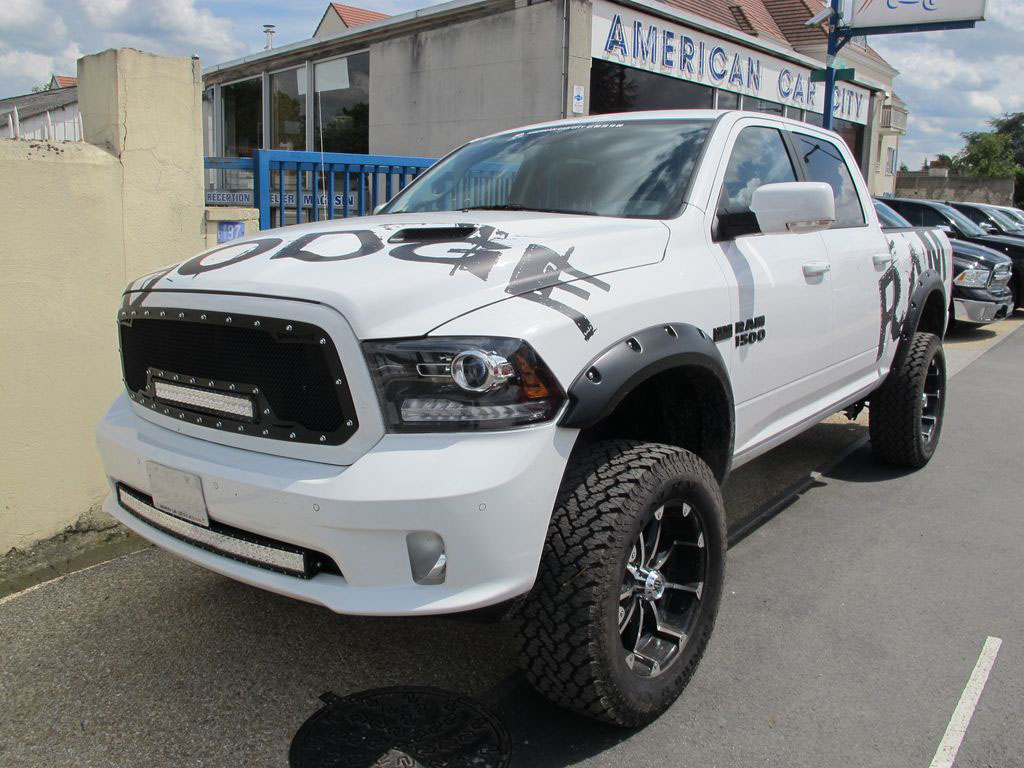 Calandre Dodge RAM Predator - American Car City